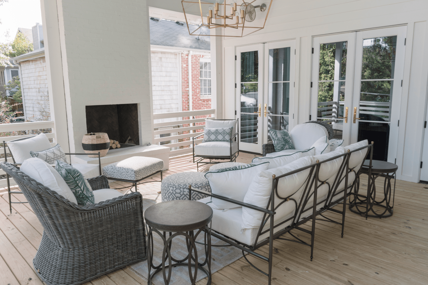 Charming Cottage With Modern Amenities - Over the Mountain Journal