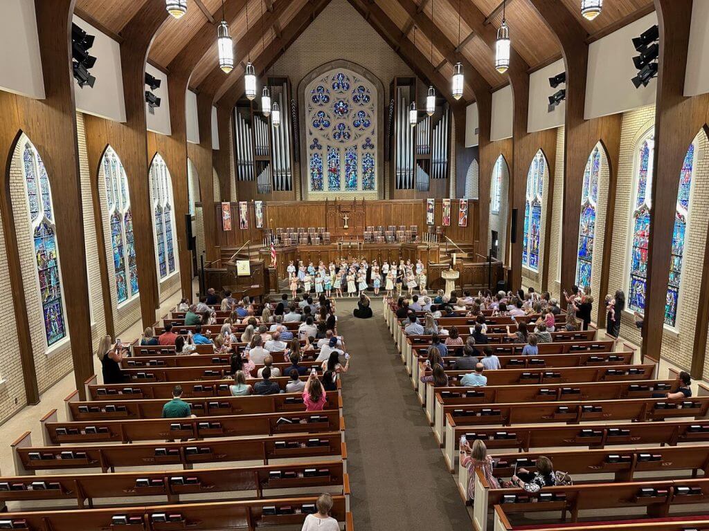 A Vivid Legacy: The stained glass windows of Mountain Brook ...